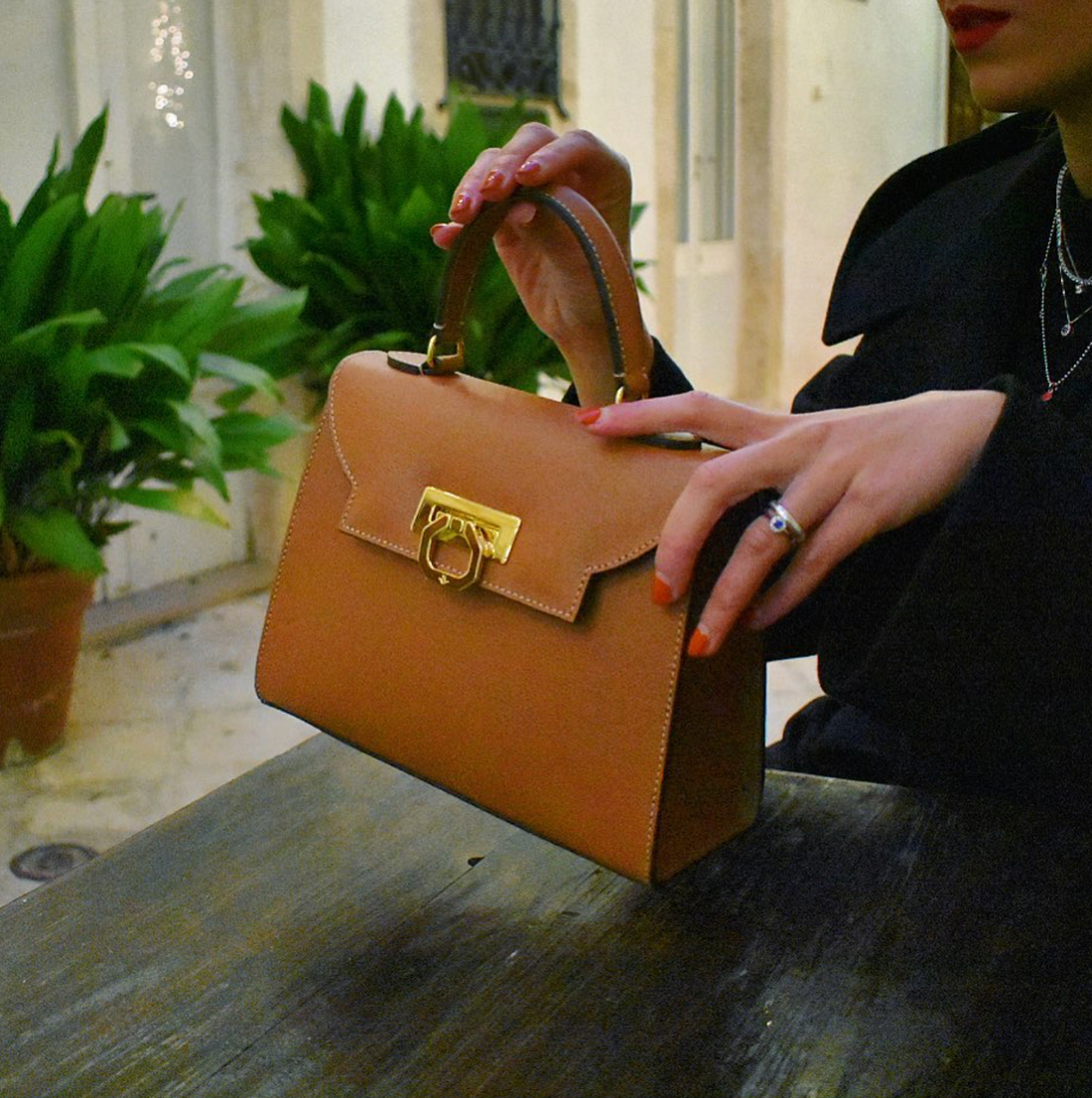 Quite luxury handbags | Carbotti – Via Neapolis®